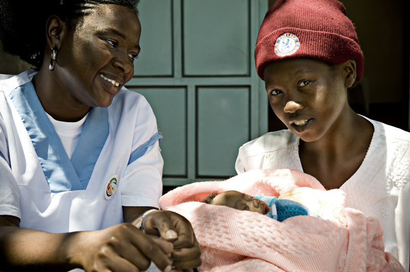 mothers2mothers empowering women living with HIV: Monica's story